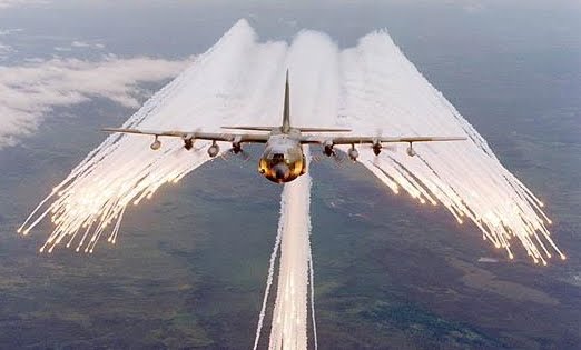 Informational Chaff and Metaphors – Ex Uno Plura